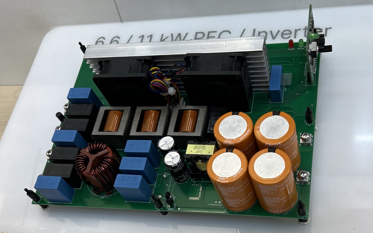 オンセミがパワー半導体と画像センサーで攻勢、SiCの生産量は10倍 | 日経クロステック（xTECH）