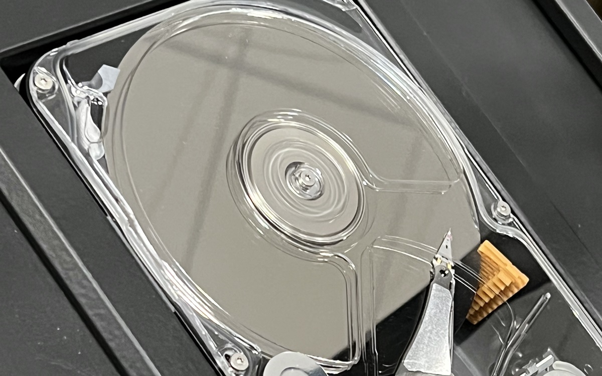 シーゲイトが熱アシストでHDD容量増大へ、4年で2倍ペース | 日経クロステック（xTECH）