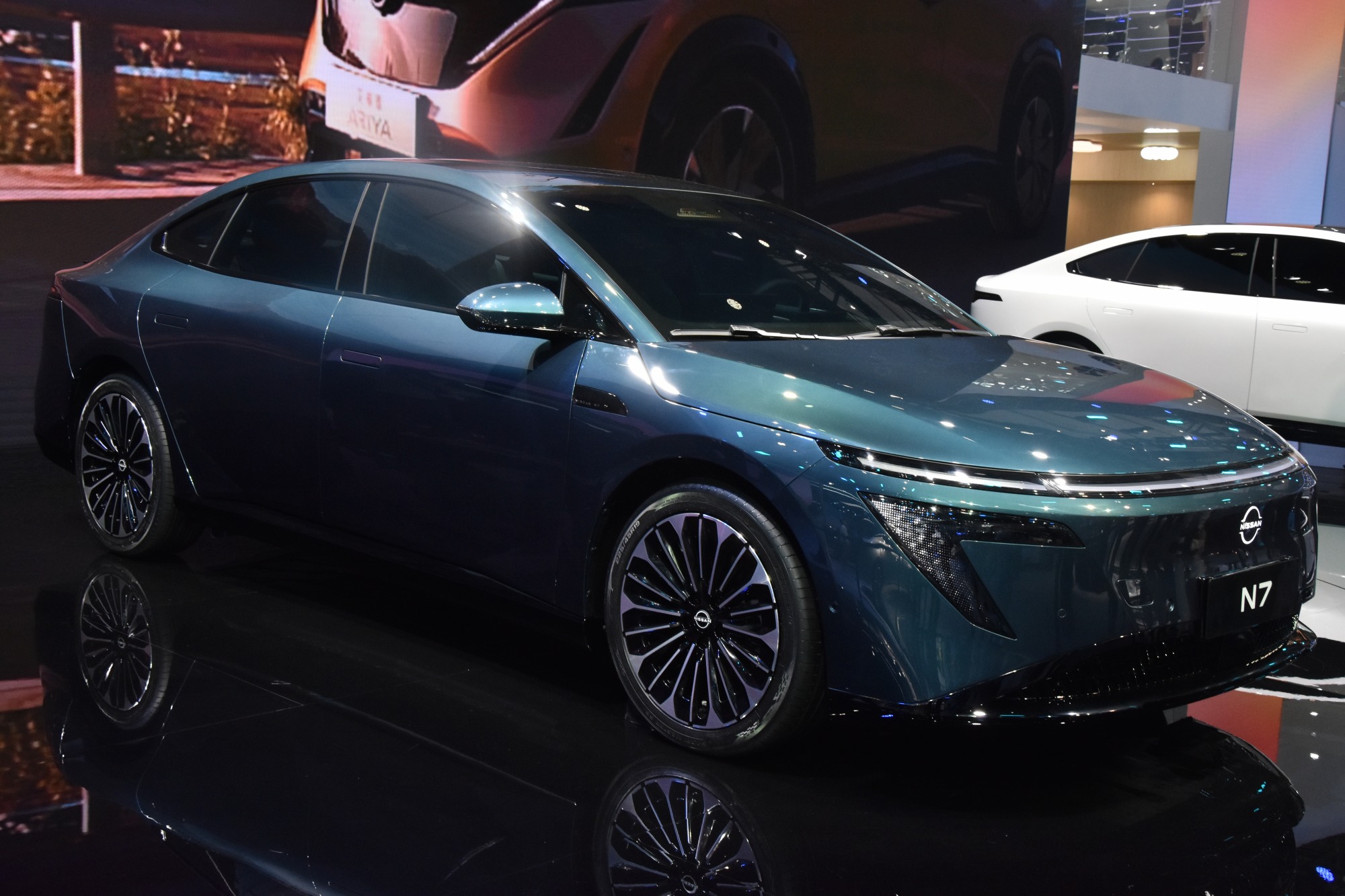 日産の中国合弁が新型EV「N7」、Huawei提携の距離感は？ | 日経クロステック（xTECH）