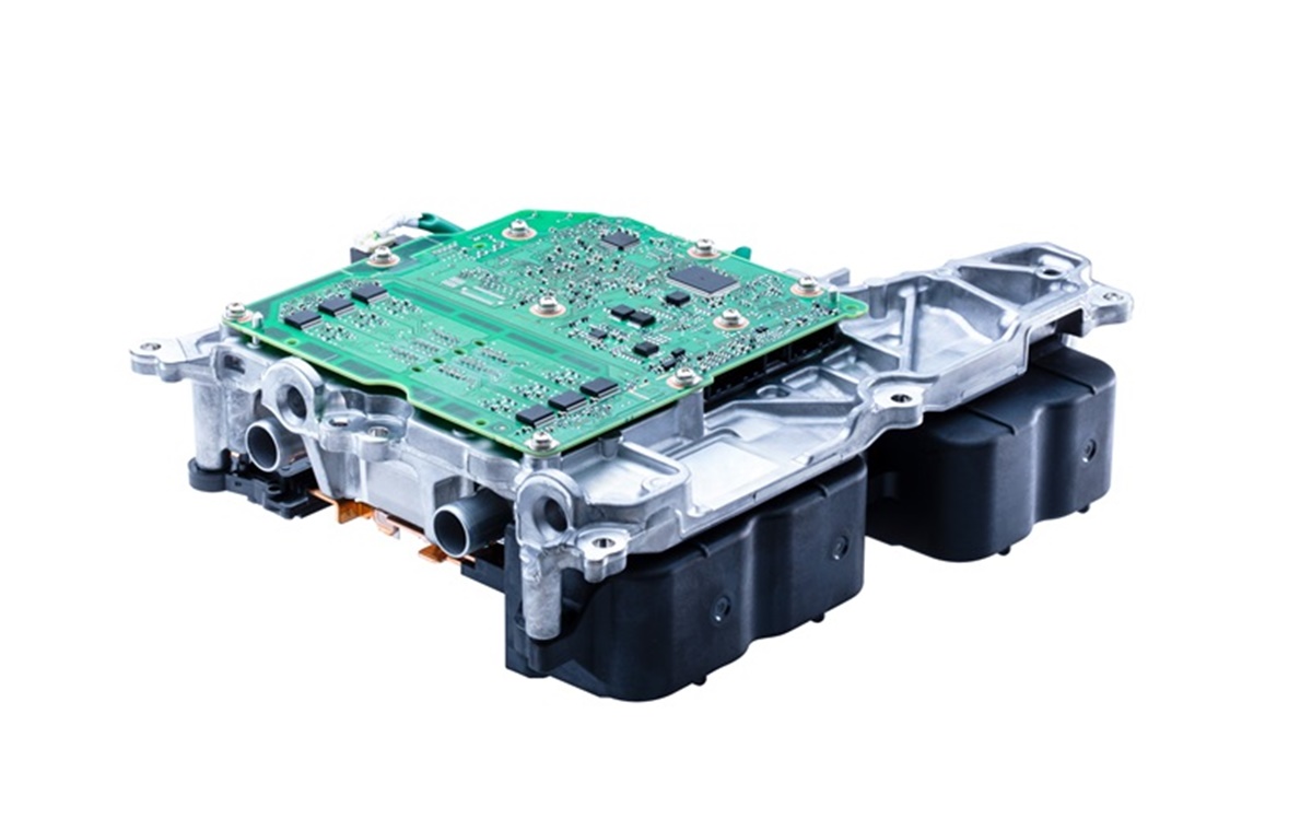 デンソーと富士電機がSiCに約2100億円、EV本格化前の足場固め狙う | 日経クロステック（xTECH）