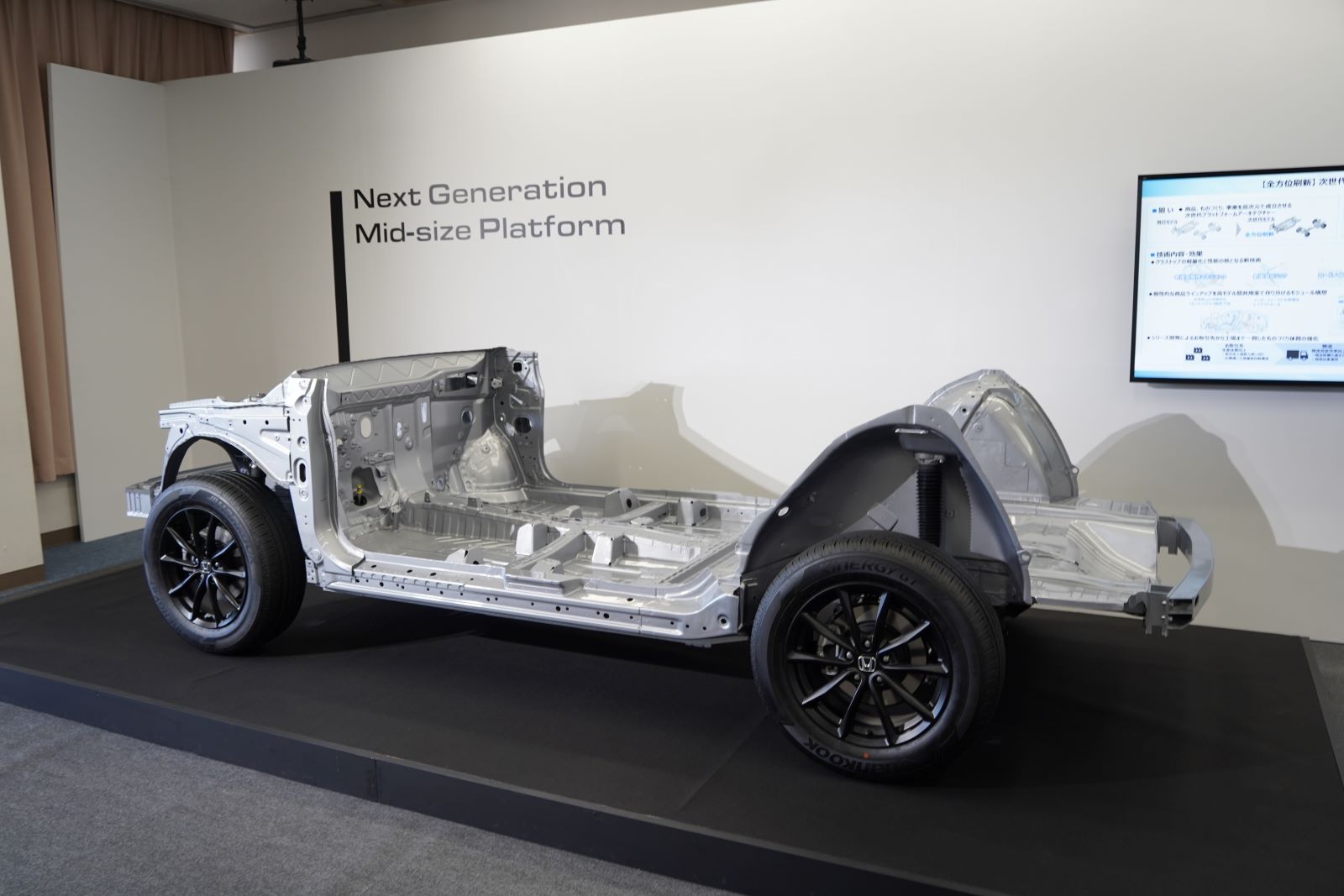 ホンダの新PFは「ICE車の4WDを造れない」、HEV優先設計が鮮明 | 日経クロステック（xTECH）