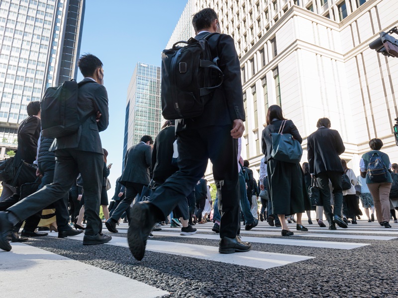 アクセンチュアとAWSはフル出社回帰、ITサービス大手13社の出社方針を独自調査