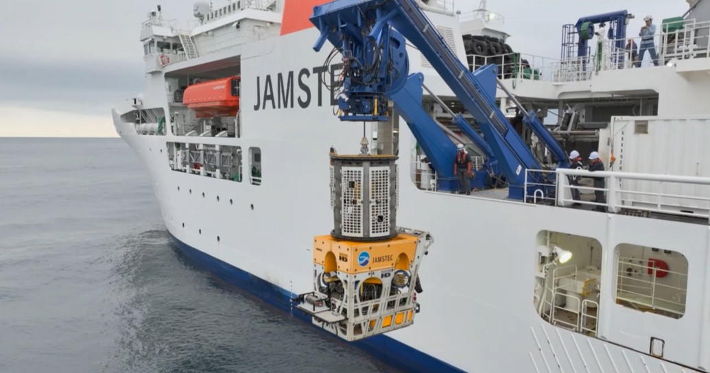 ソニーGなど、新型カメラで深海環境評価 海底資源の開発加速 | 日経クロステック（xTECH）