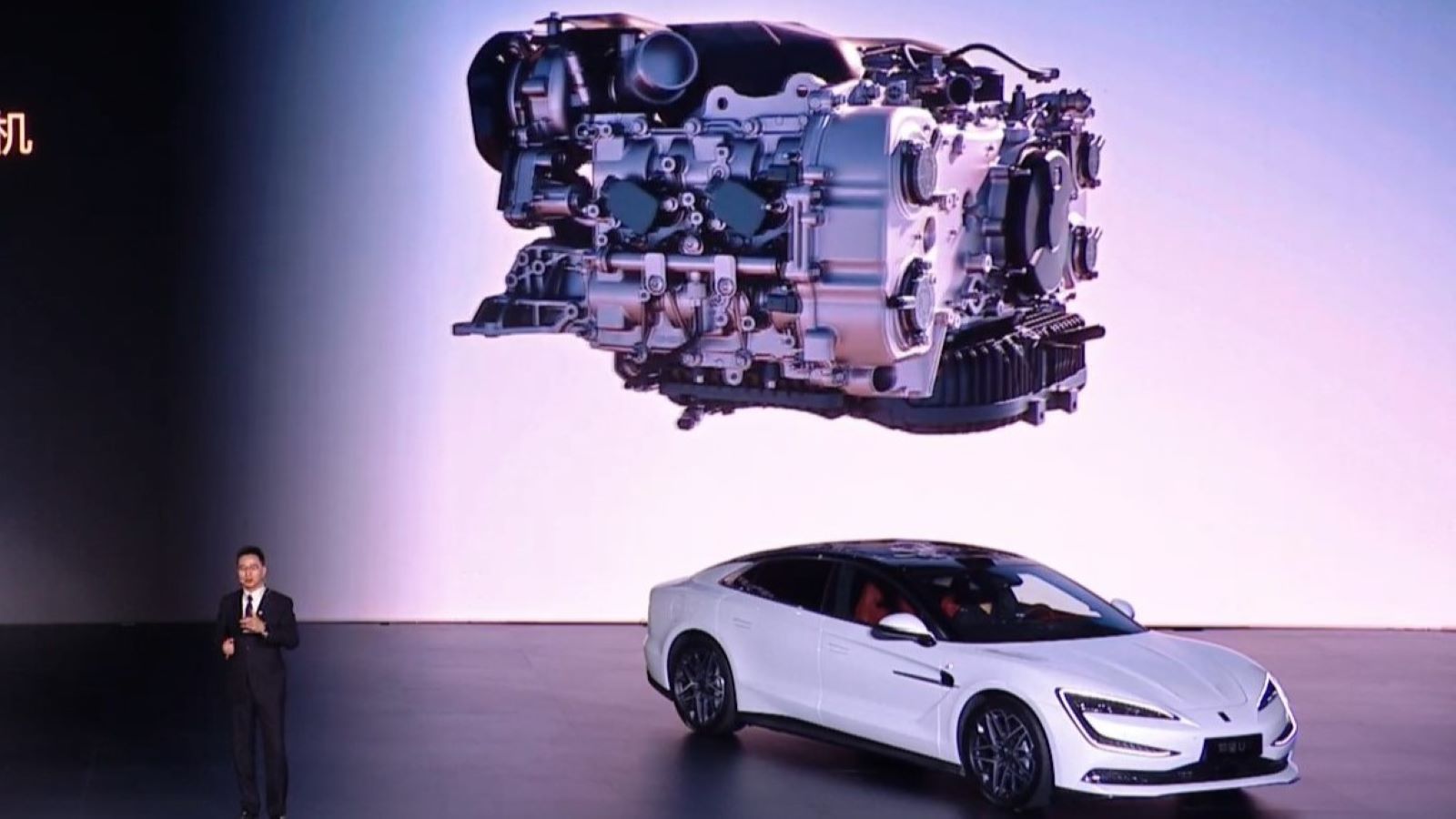 「BYDが水平対向エンジン」の衝撃、浅い歴史にコンプレックス？ | 日経クロステック（xTECH）