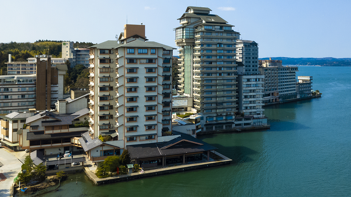 三菱UFJ銀行のシステム障害原因が判明、DB追加時の試算考慮漏れでメモリー不足に | 日経クロステック（xTECH）