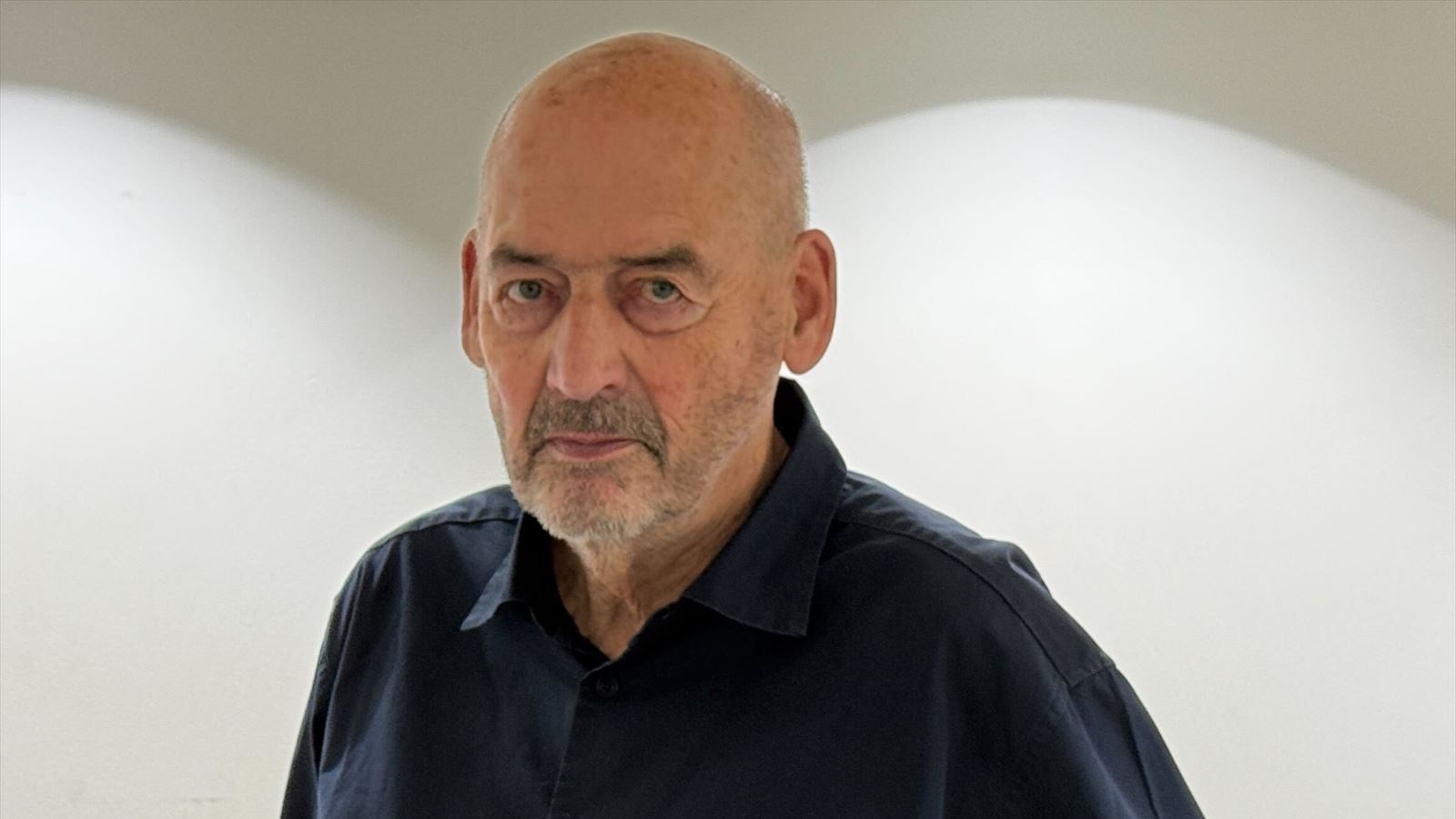 産総研の「光電融合研究センター」が始動、材料技術に強み、IOWN GFとも連携 | 日経クロステック（xTECH）