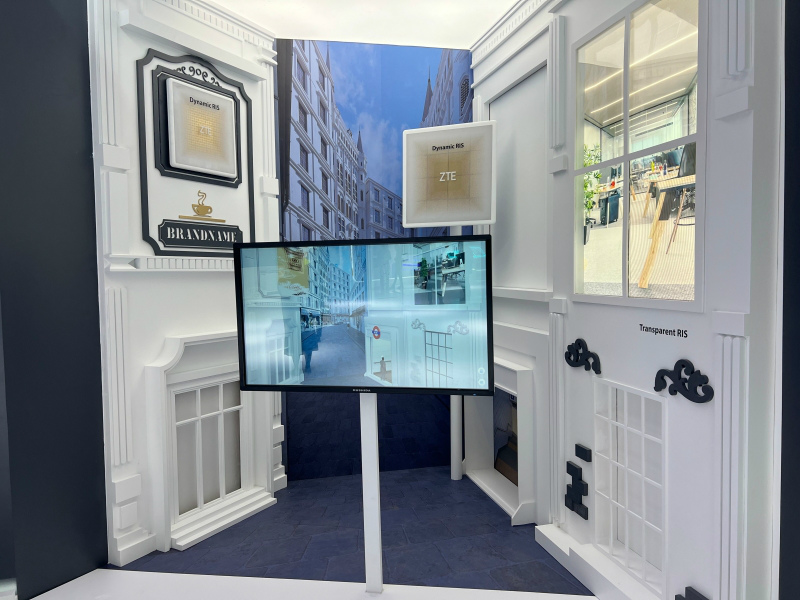 ZTEが動的に調整可能なRISと小型軽量のプライベート5Gコア製品をMWCで公開 | 日経クロステック（xTECH）