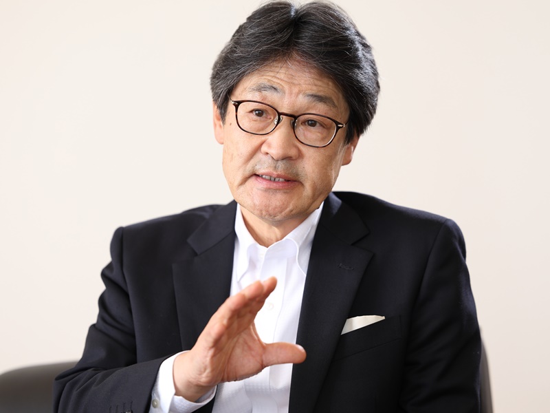 「フルスタックの強みを世界に広める」、NTTデータG本間社長 | 日経クロステック（xTECH）