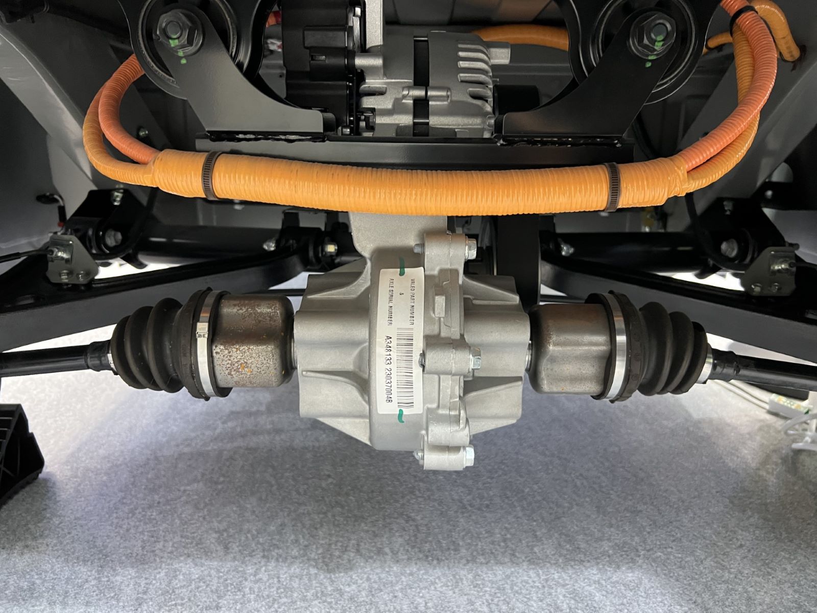 METAxの超小型EVにヴァレオの48Vシステム、ホンダの着脱式電池も活用か | 日経クロステック（xTECH）