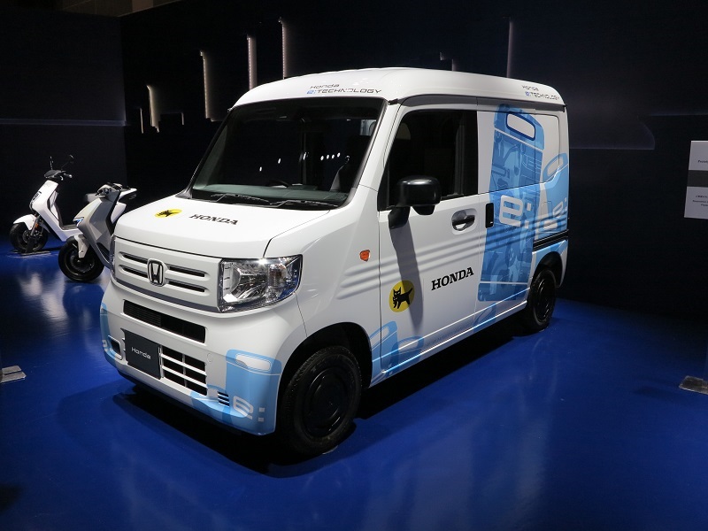 ホンダの交換式電池パック、用途拡大で商用軽EVにも照準 | 日経クロステック（xTECH）