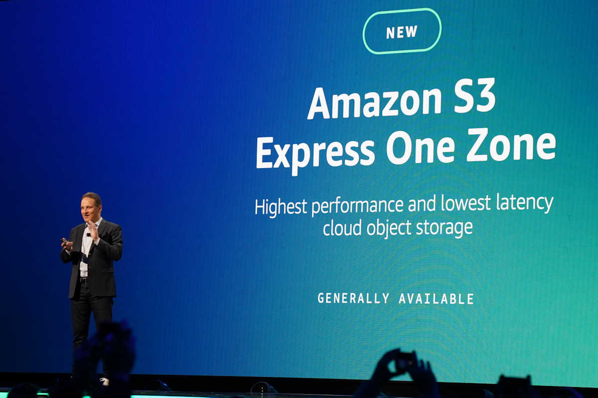 AWSが独自CPU「Graviton4」や高速なS3などを発表、ゼロETLも拡張 | 日経クロステック（xTECH）