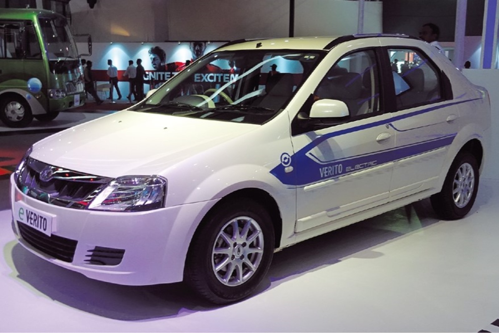 印マヒンドラがECU統合化を加速、EV中核部品はVWから調達 | 日経クロステック（xTECH）