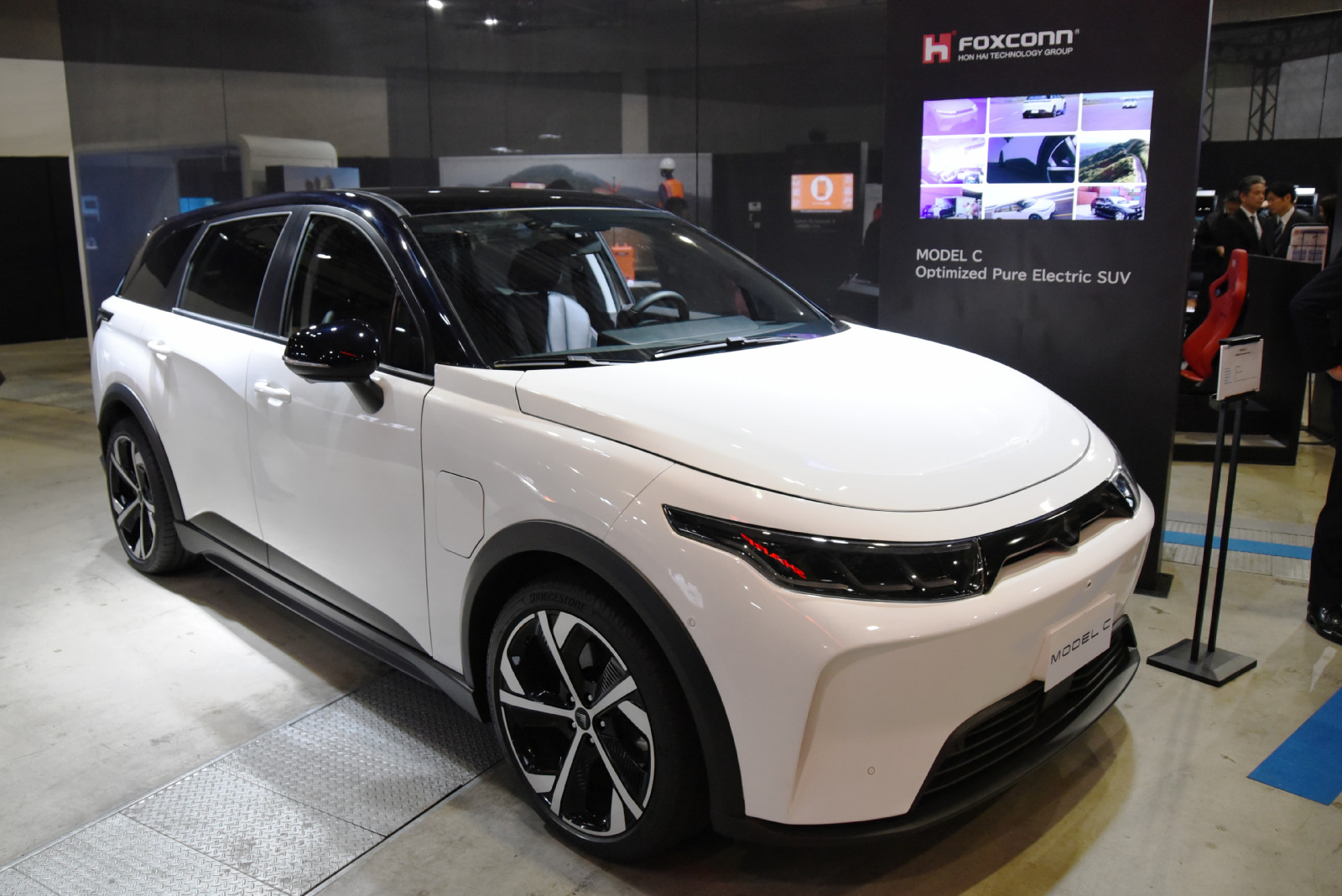 テスラ・BYDの対極、水平分業の鴻海も“あの部品”は内製 | 日経クロステック（xTECH）