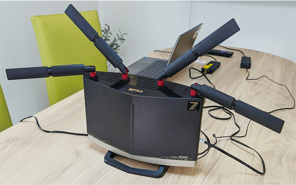 Wi-Fi 7の実力を実機で検証、「有線超え」はどこまで成せたか | 日経クロステック（xTECH）