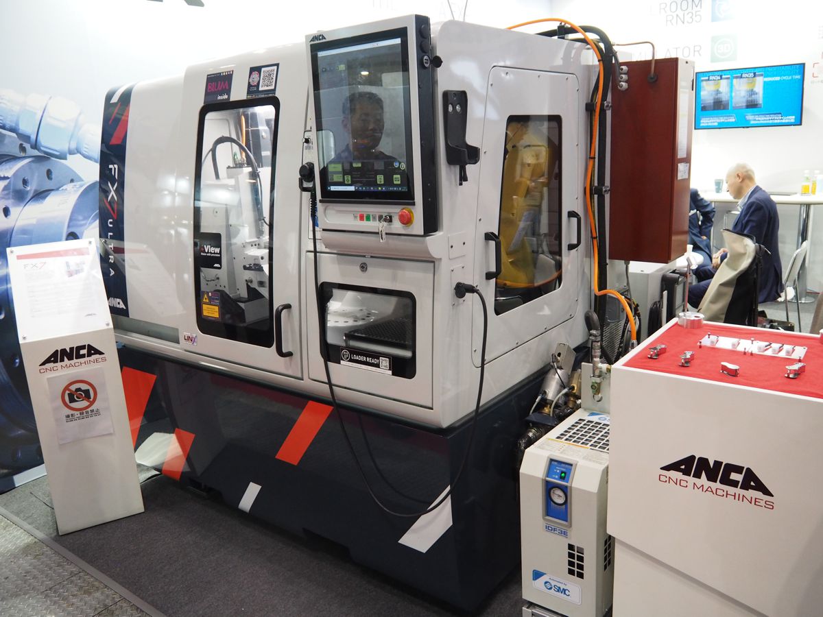 複雑形状を一発で加工する工具、刃先応力の高速解析でデジタル開発 | 日経クロステック（xTECH）