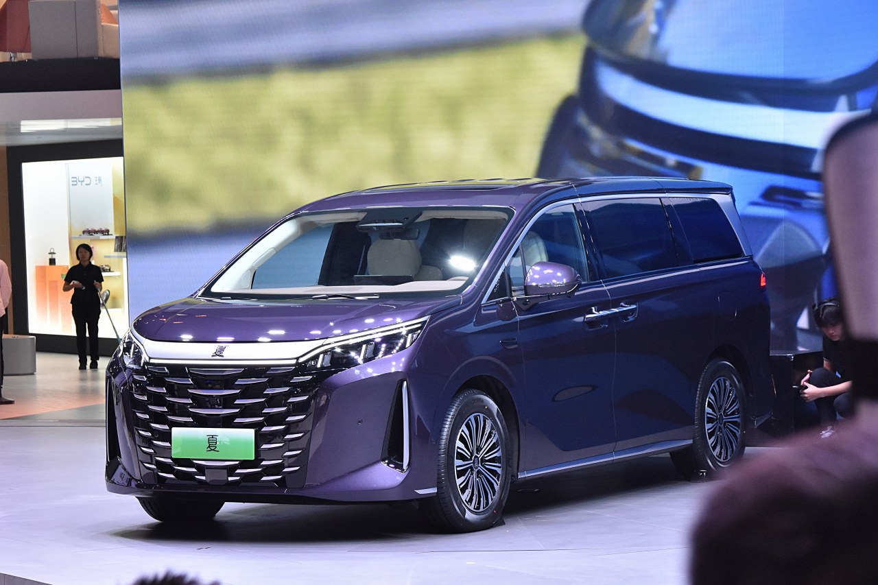 「ミニバン」人気の中国、トヨタを追うBYD・東風・広州・Zeekr | 日経クロステック（xTECH）