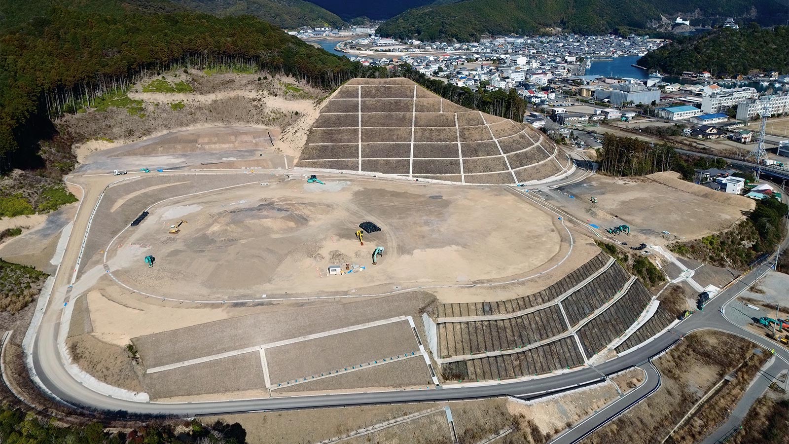 大阪市街地を水害から守る新水門工事中、海面上昇や巨大地震にも対応可に | 日経クロステック（xTECH）