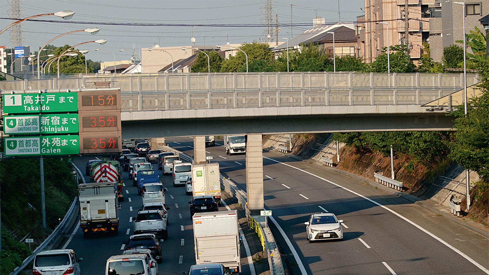 CES初参戦のDIC、社長が感じた素材とAIの意外な接点 | 日経クロステック（xTECH）