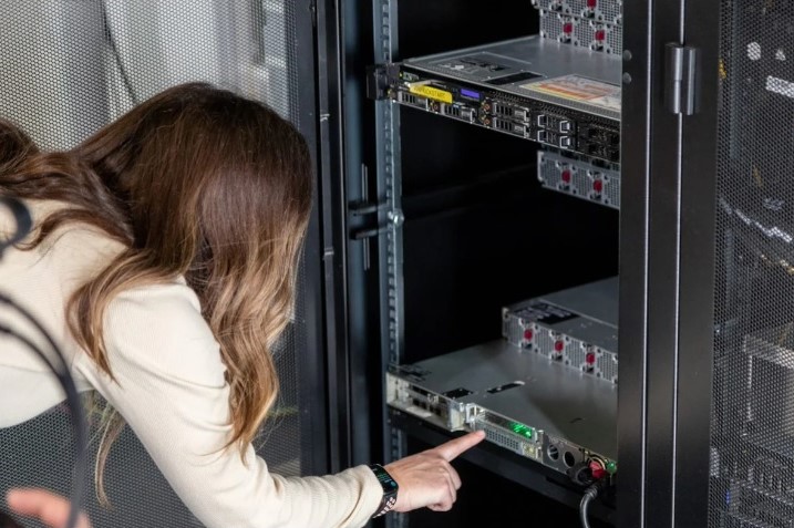 エリクソン、カナダでCloud RAN商用化に向けたデモを実施 | 日経クロステック（xTECH）