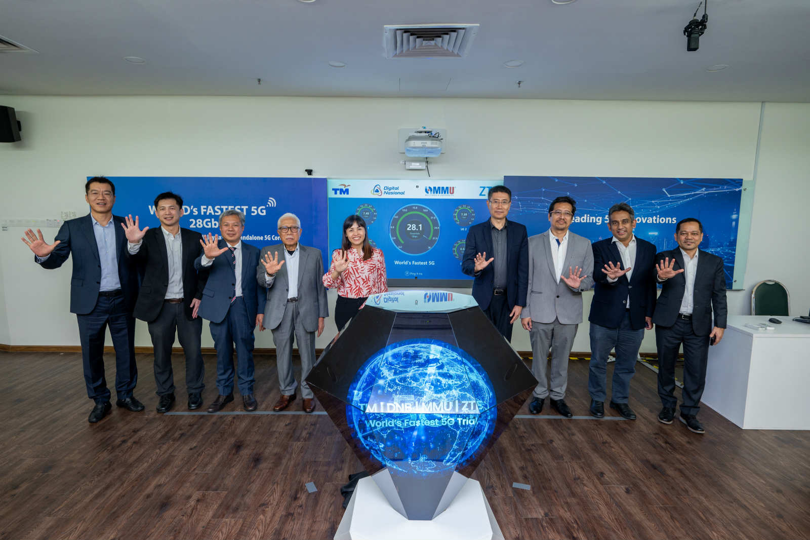 ZTEがマレーシアの5Gミリ波実証実験で28Gビット／秒達成、5G SAやFWA推進 | 日経クロステック（xTECH）