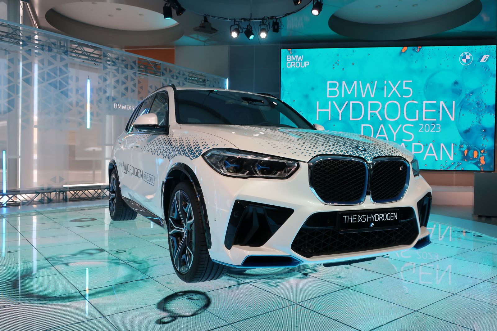 トヨタとBMWが新世代の燃料電池システム、2028年に実用化へ | 日経クロステック（xTECH）
